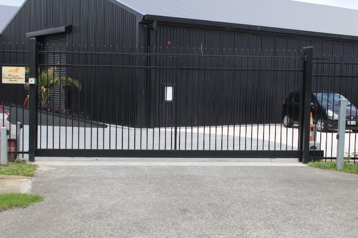 Balmain Driveway Gates | Warner Gates & Fences